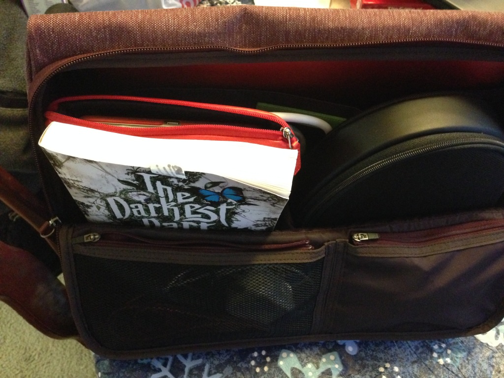 Product Review: Evernote Triangle Commuter Bag